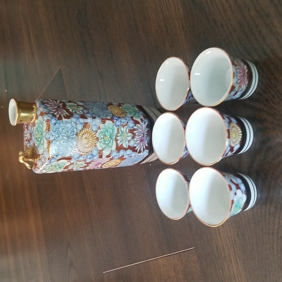 Dining | Vintage Japanese Porcelain Sake Set With Decanter And 6 Cups ...